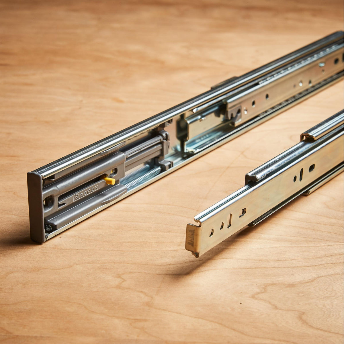 ¿Qué son las Correderas Telescópicas? Guía Completa — Carpintec